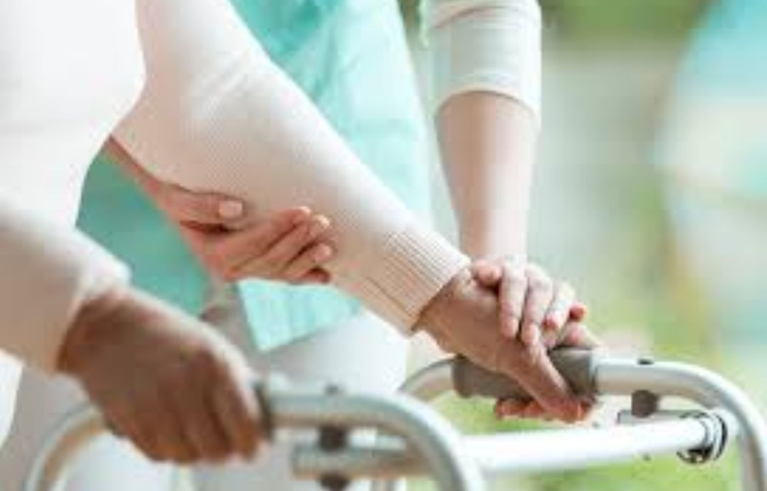 Physiotherapy with cognitive behavioral therapy improve functional ...