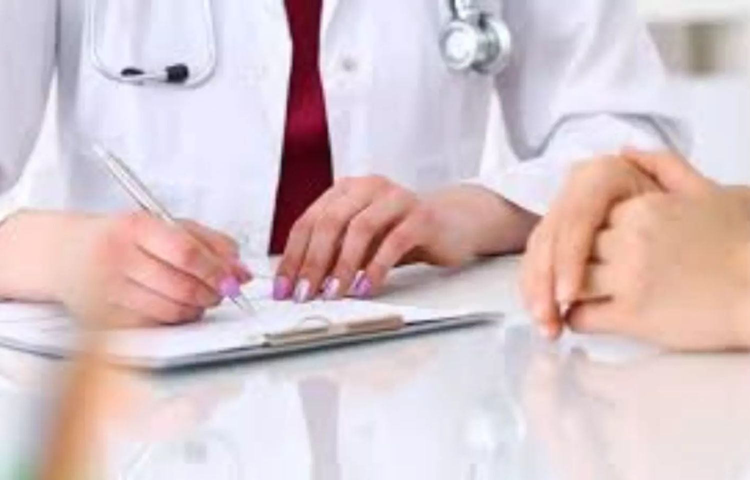 Patiromer use lower hyperkalemia risk in HFrEF patients: DIAMOND trial