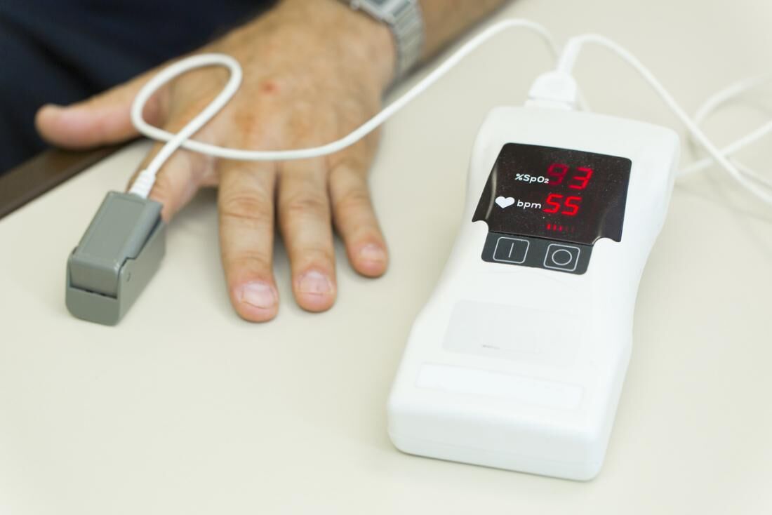 Pulse oximetry better than Pulp Sensibility Tests for Assessing Pulpal ...