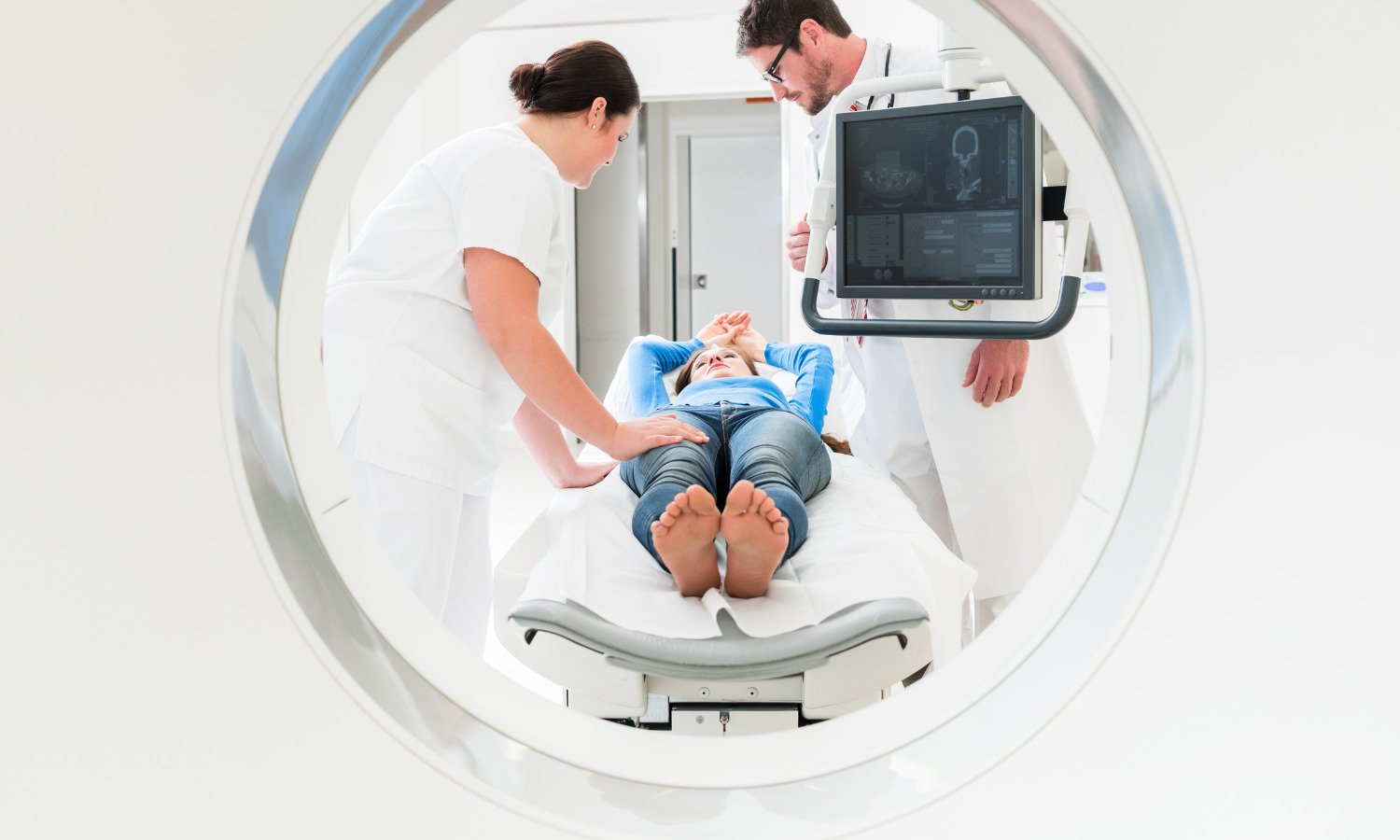 Chest CT before allogenic stem cell transplantation "uncovers" lung ...