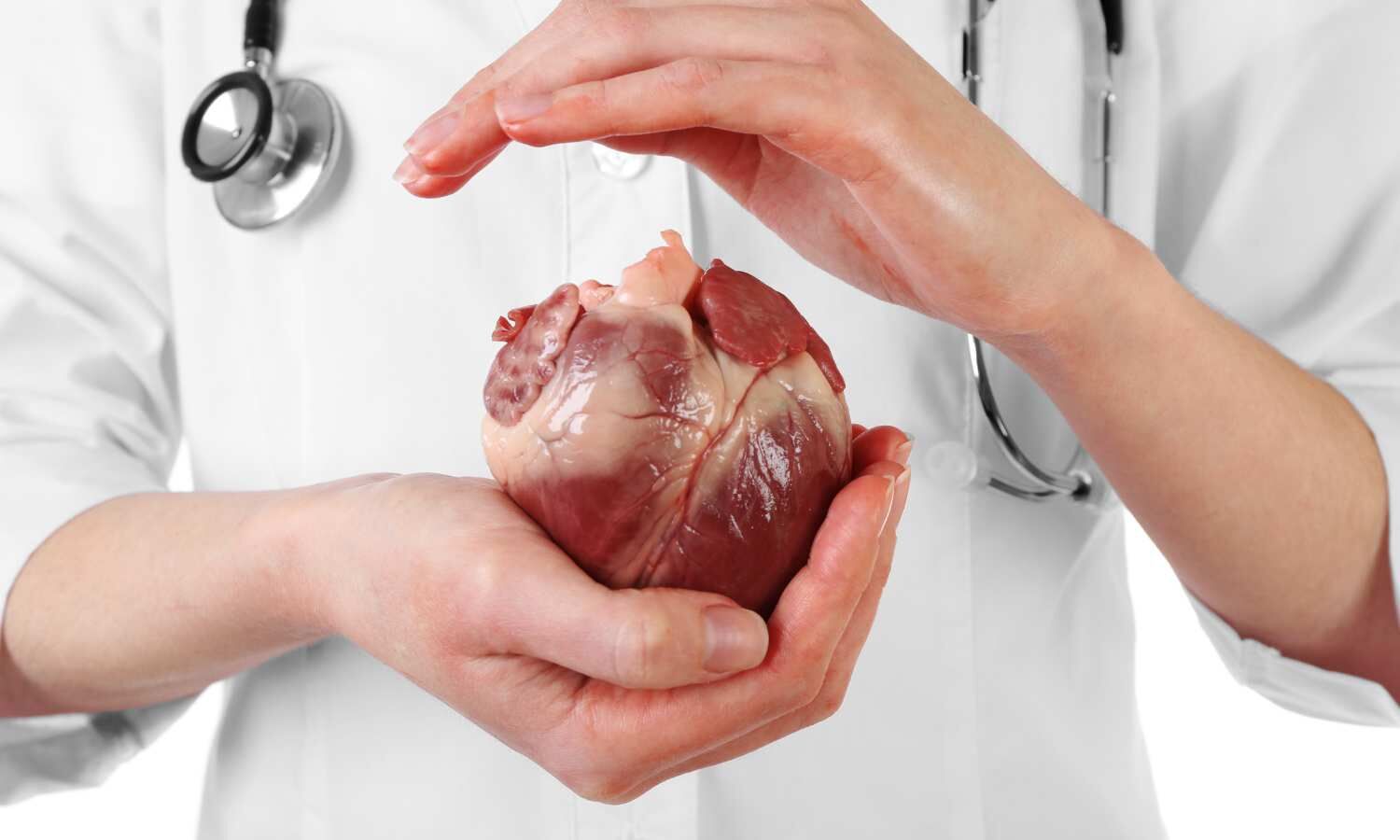 31-year-old brain dead woman's heart airlifted, transplanted into air ...