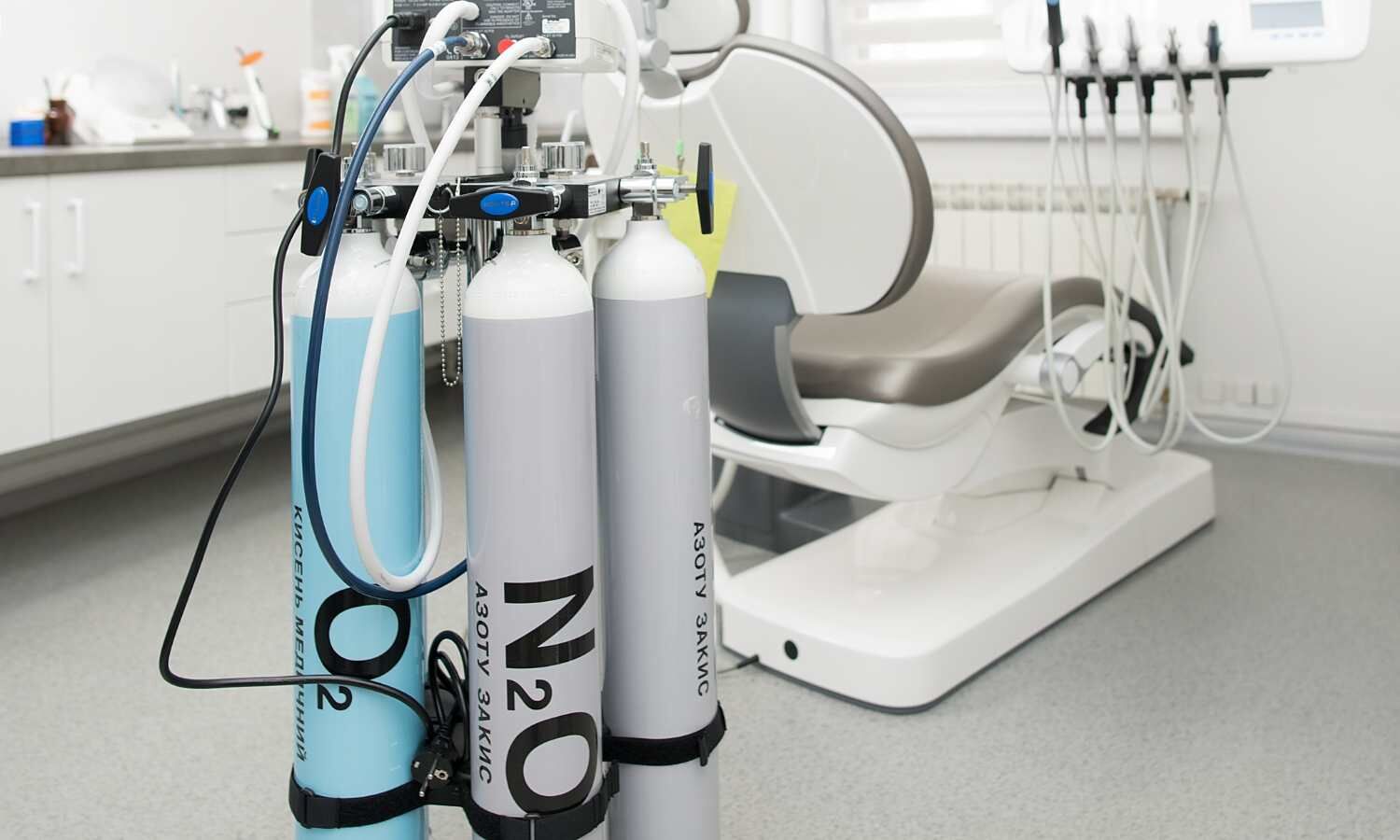 Diagnosis and management of toxicity linked to recreational nitrous ...