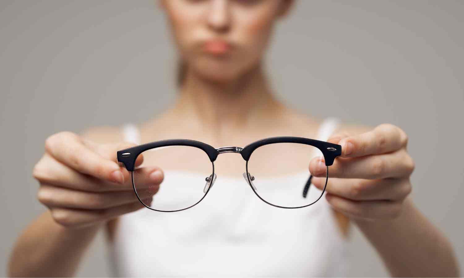 Oral Gildeuretinol may reduce Geographic Atrophy lesions Secondary to ...