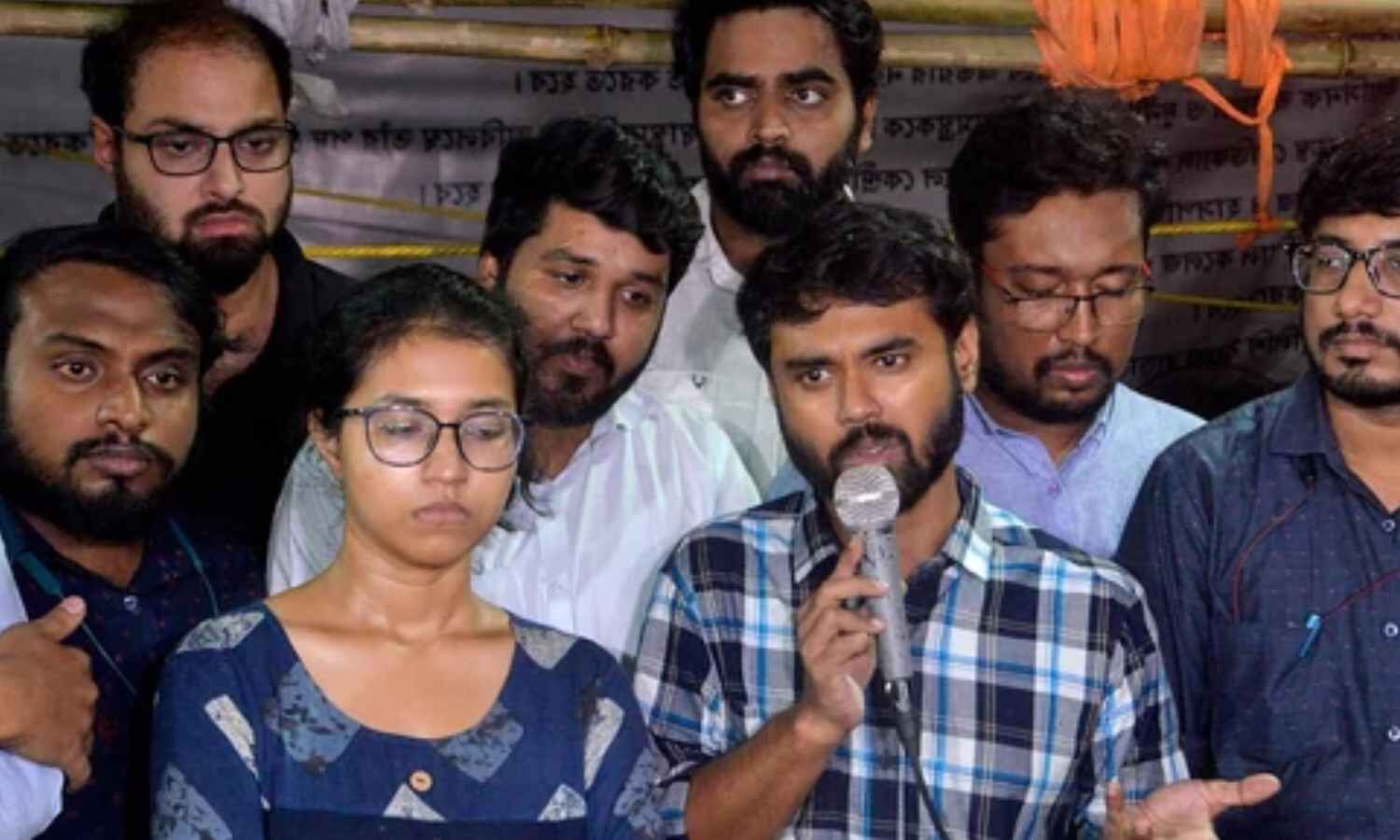 RG Kar Protest: Junior doctors call off hunger strike, pledge to ...