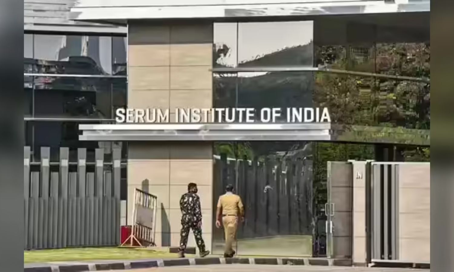 Serum Institute of India, University of Oxford Sign Licensing Pact for ...